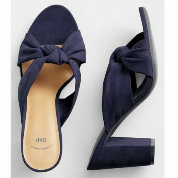 GAP Factory | Shoes | Gap Factory Nwt Knotted Strap Faux Suede Block ...
